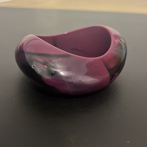 Jewelry | Vintage Plastic Bangle Bracelet Purple Black Asymmetrical ...